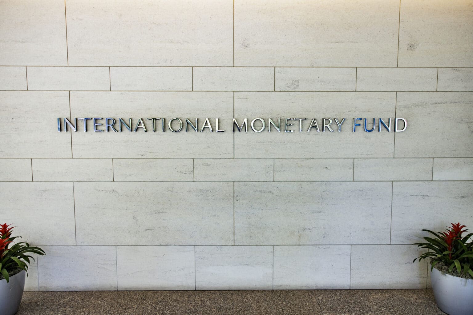 IMF maintains Nigeria growth forecast at 3.3% for 2024 - CNBC Africa