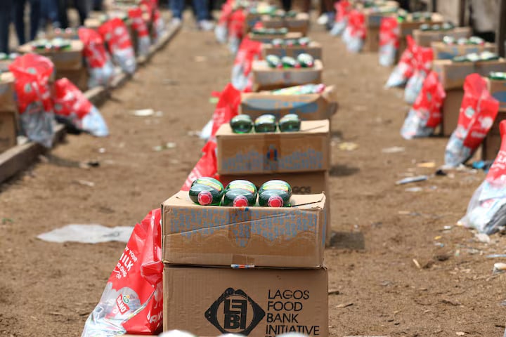 WFP food aid to 1.3 million in Nigeria at risk as stocks run out - CNBC ...