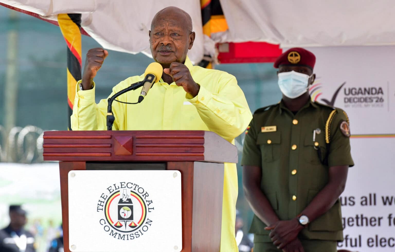 Uganda's President Museveni takes commanding election lead, deadly ...